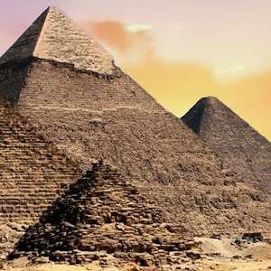 Die Pyramiden von Gizeh bei Kairo - Erlebniswelten Hurghada